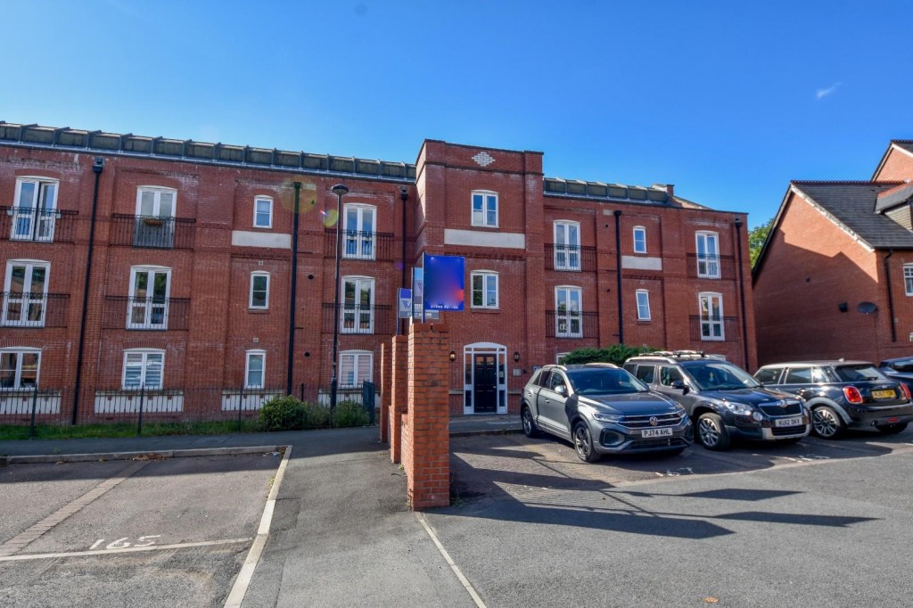Trevore Drive, Standish, Wigan, WN1 2QE, 2 bedroom, Apartment